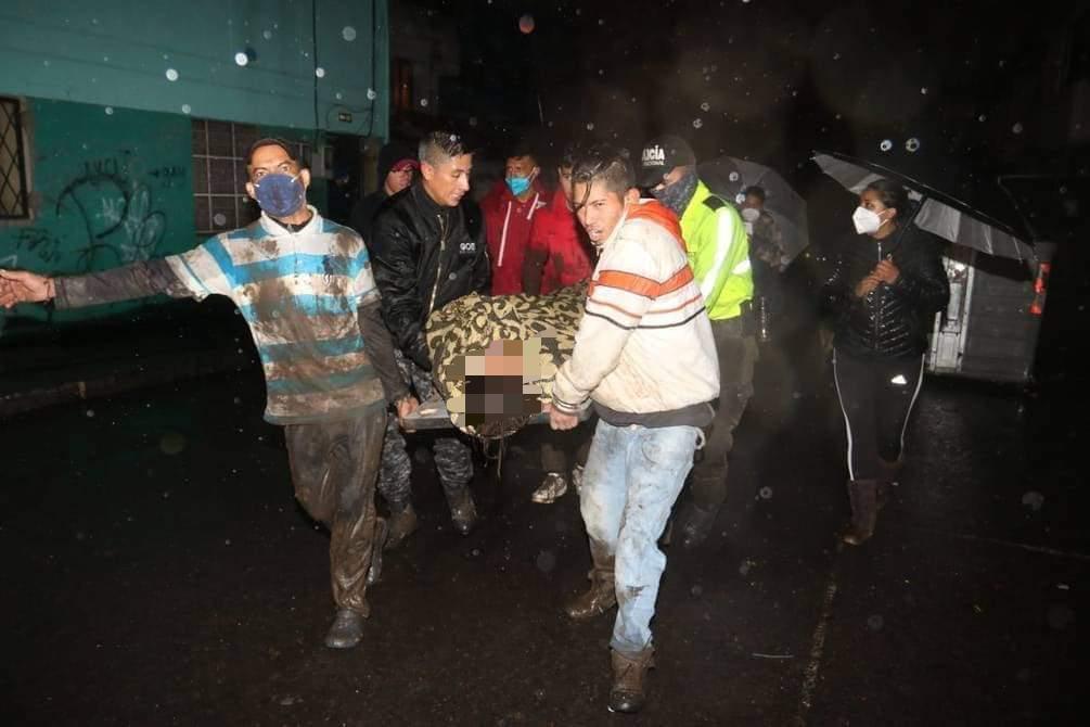 Quito: Asciende a 18 la cifra de muertos por aluvión que afectó al ... Quito: Asciende a 18 la cifra de muertos por aluvión que afectó al ...