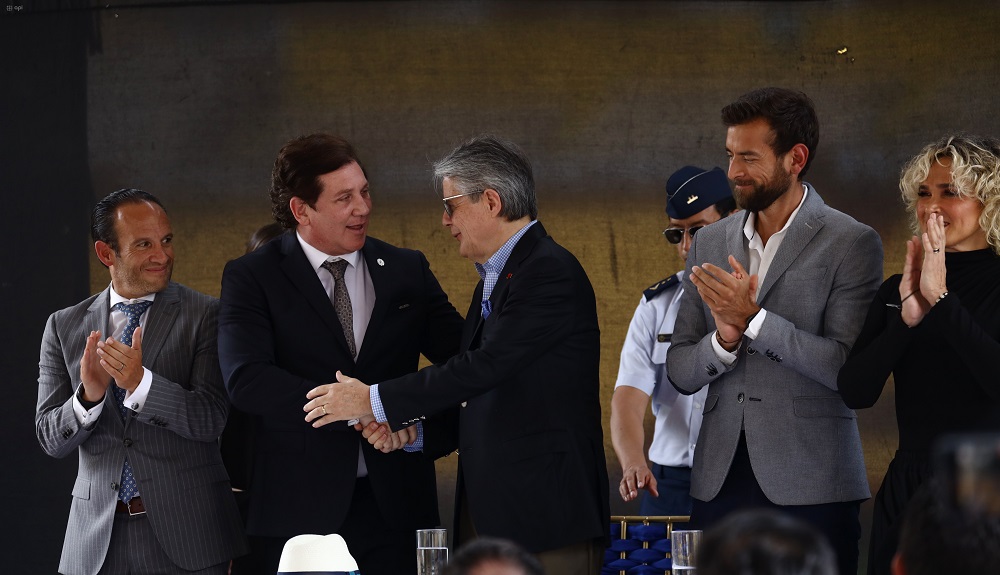 Ecuador y la Conmebol sellan un convenio para final de la Libertadores ... Ecuador y la Conmebol sellan un convenio para final de la Libertadores ...